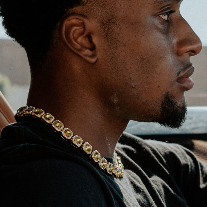 The Golden Lumina Chain – Zenaus Jewelry